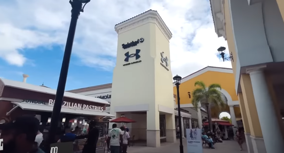 Vale a pena fazer compras nos outlets em Orlando? | EPM