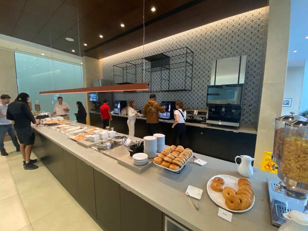 Como é voar na Executiva Copa que não tem assento cama I EPM